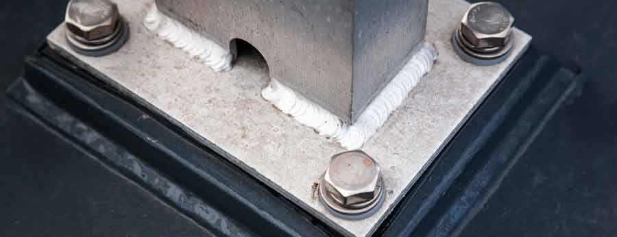 Tout Savoir sur le Tirefond : Définition, Utilité et Techniques de Fixation